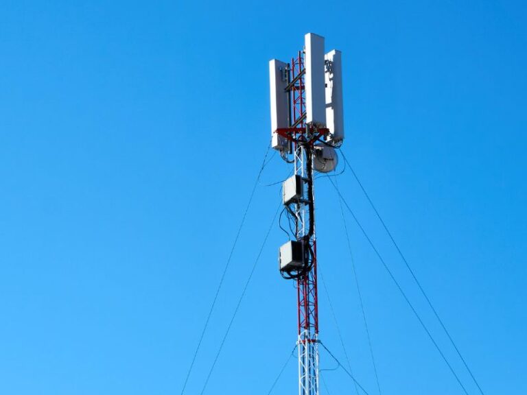 Safaricom Aims to Expand 5G Coverage with 595 New Sites, Competing with ...