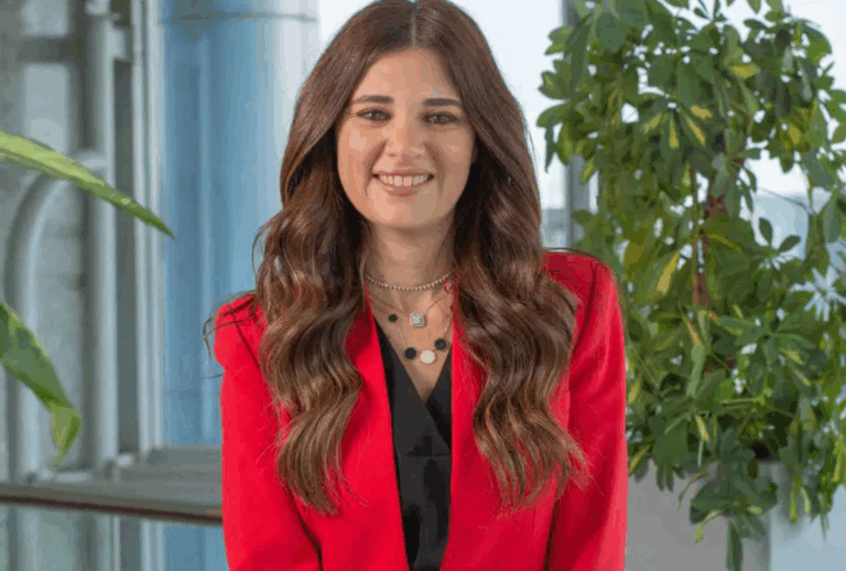 Microsoft Appoints Mirna Arif as General Manager for MEA Growth Markets ...